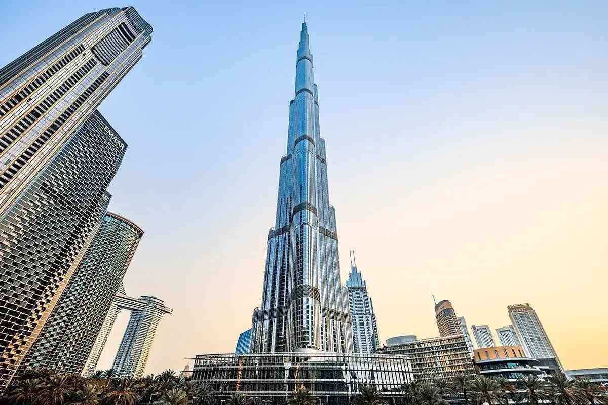 Burj Khalifa Dubai – The World’s Tallest Building
